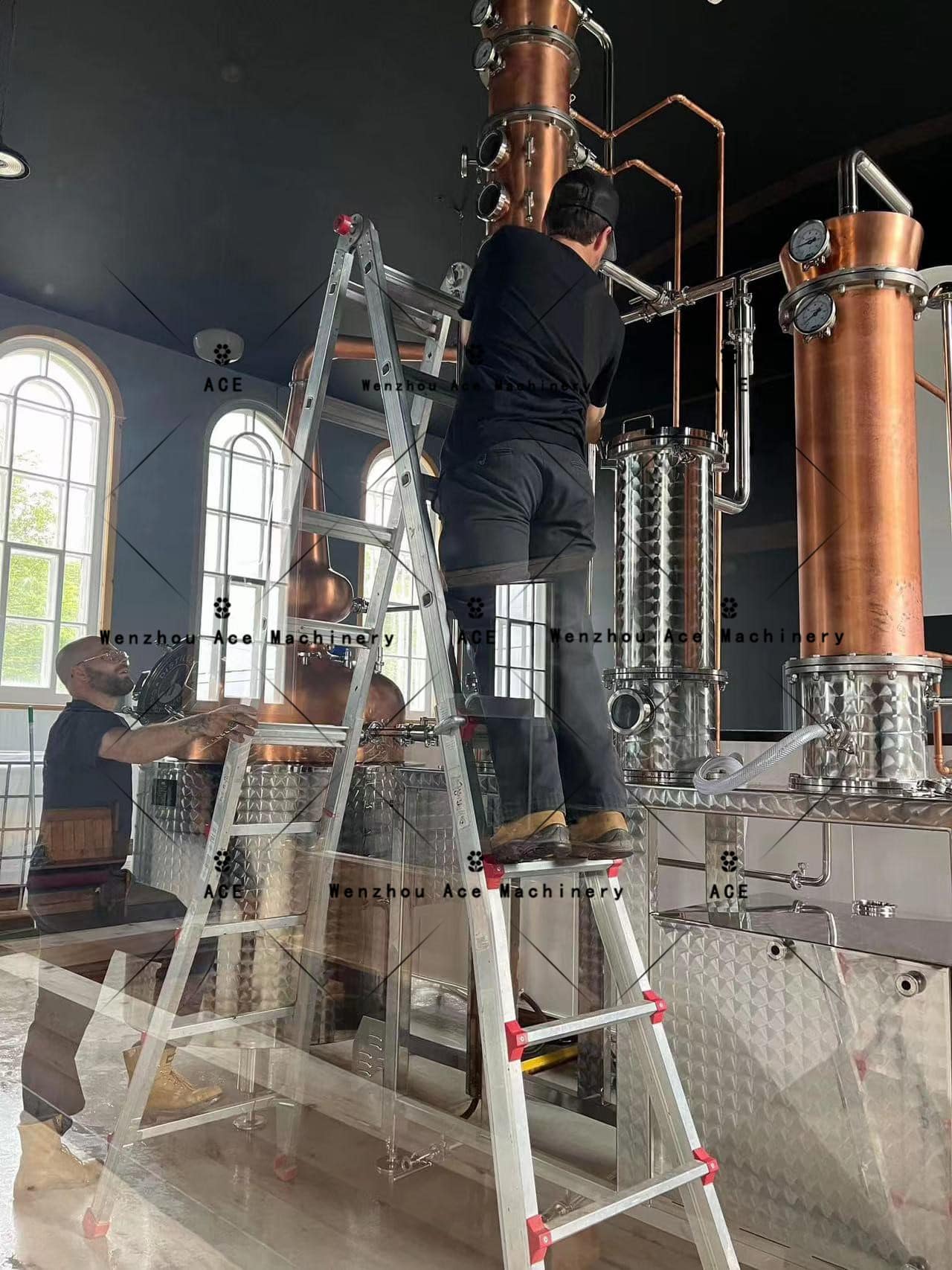 Customize 50 To 10,000 Liter Copper Stills