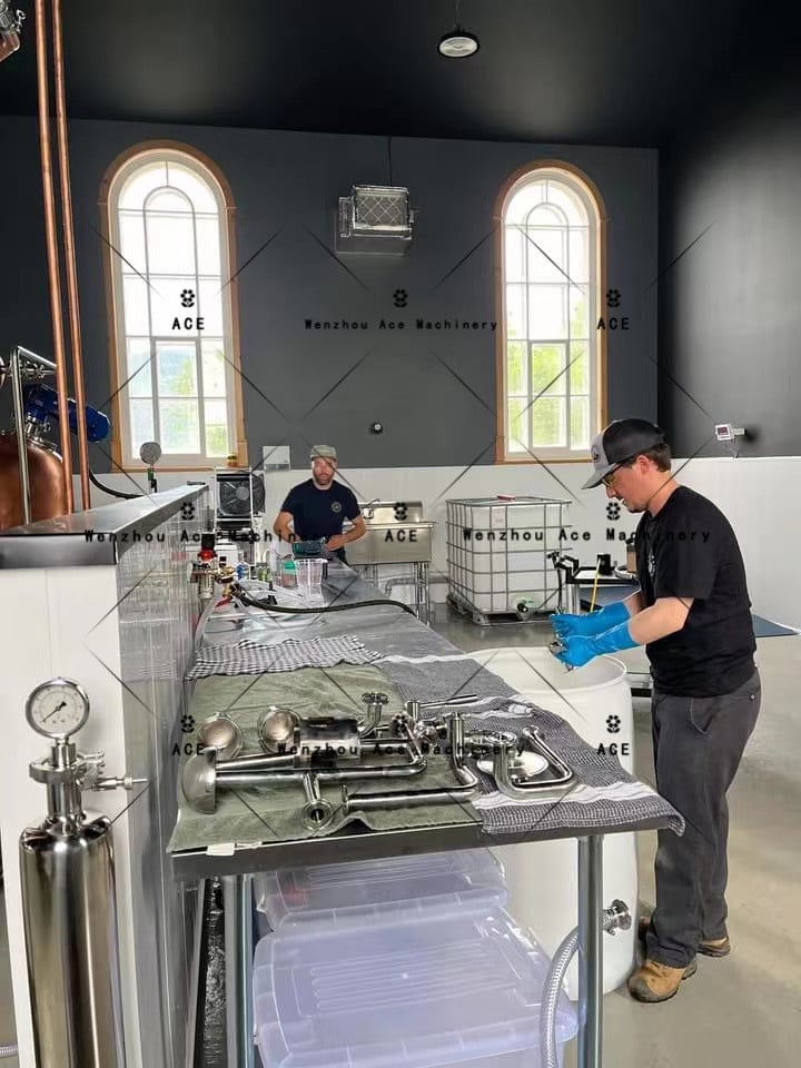 Customize 50 To 10,000 Liter Copper Stills